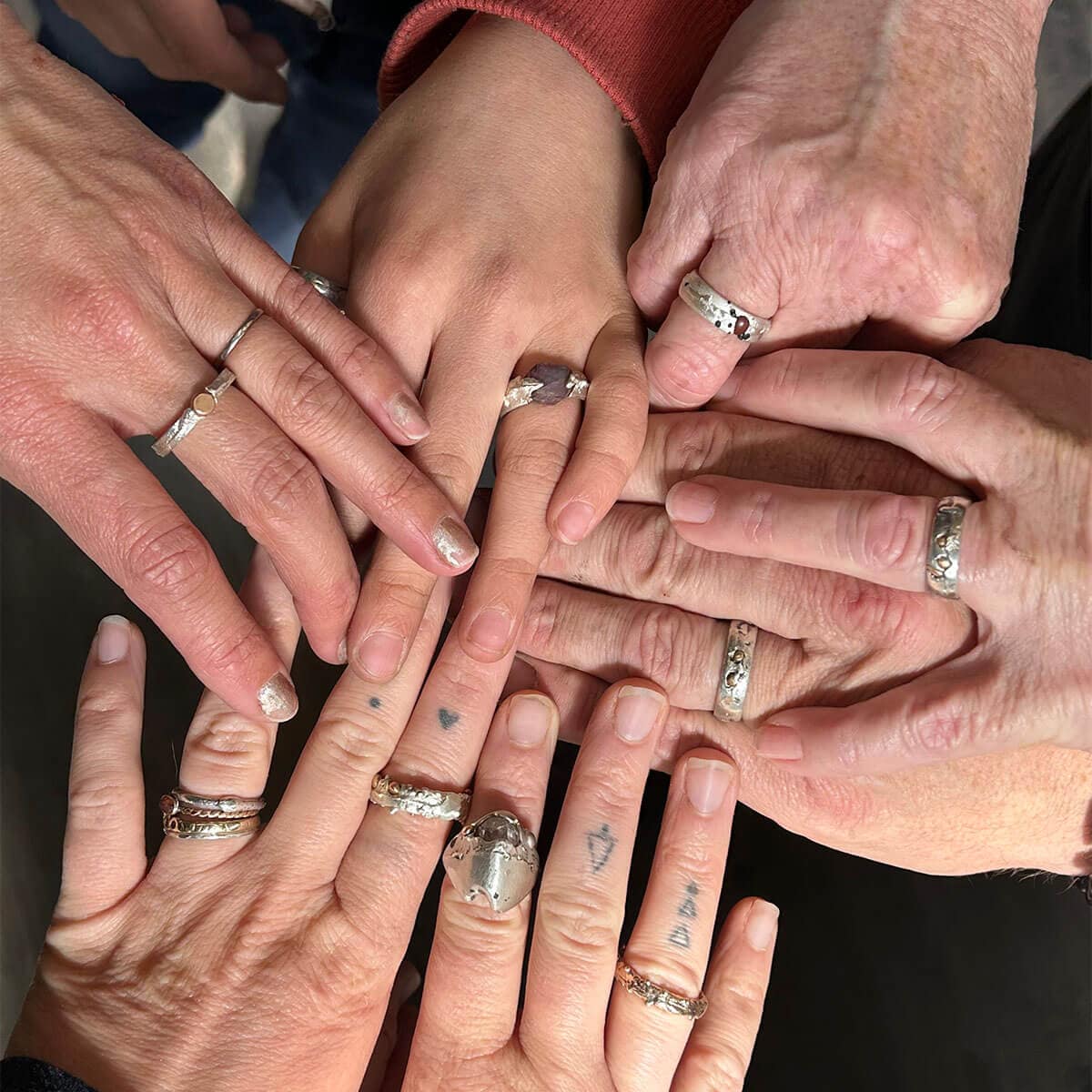 OUTLAW STUDIO | DELFT MOLD SAND CASTING - BRIENNA HALL